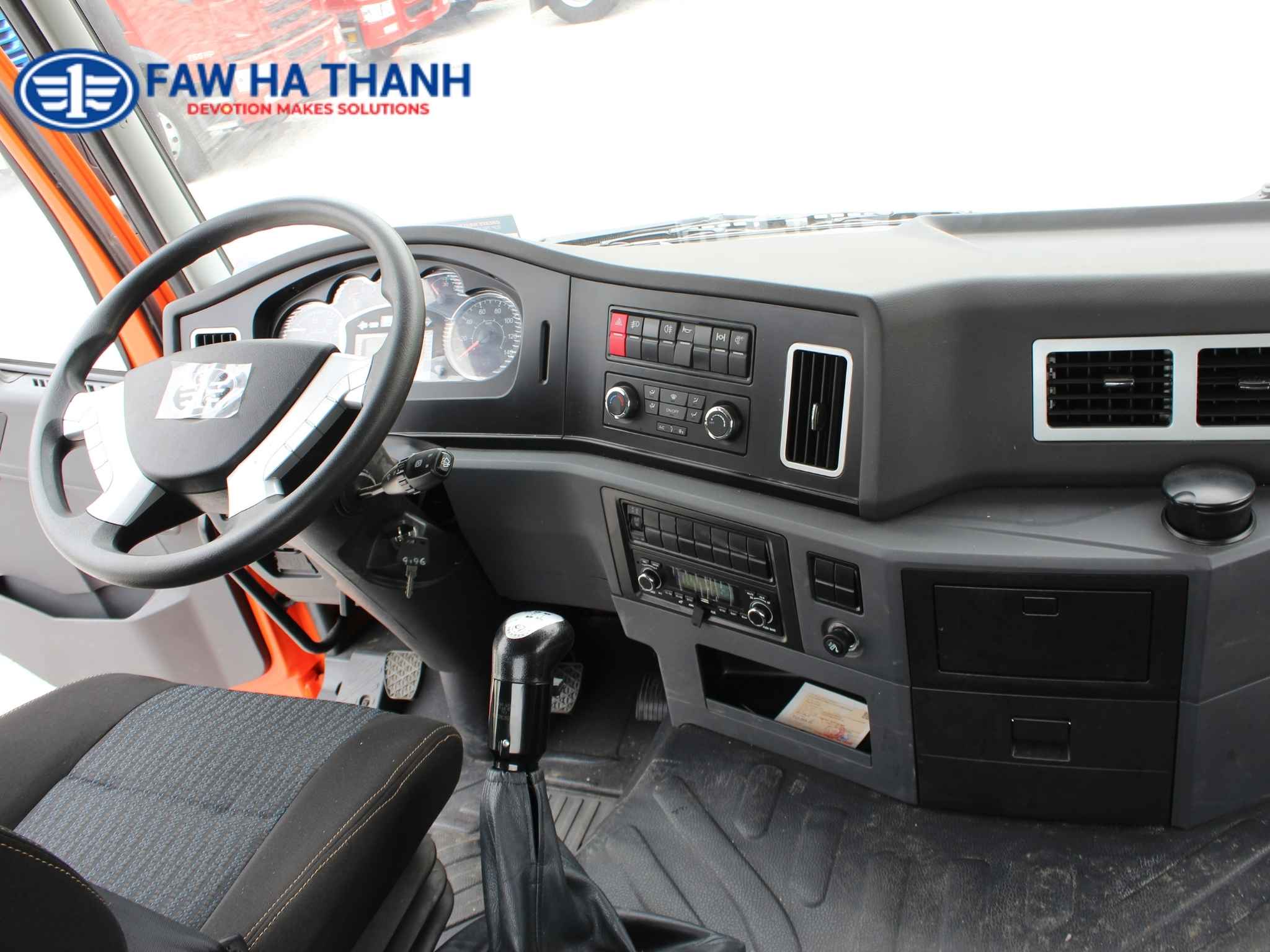 Đầu kéo Faw 1 cầu nhập khẩu 260Hp - Xe tải Hà Thành