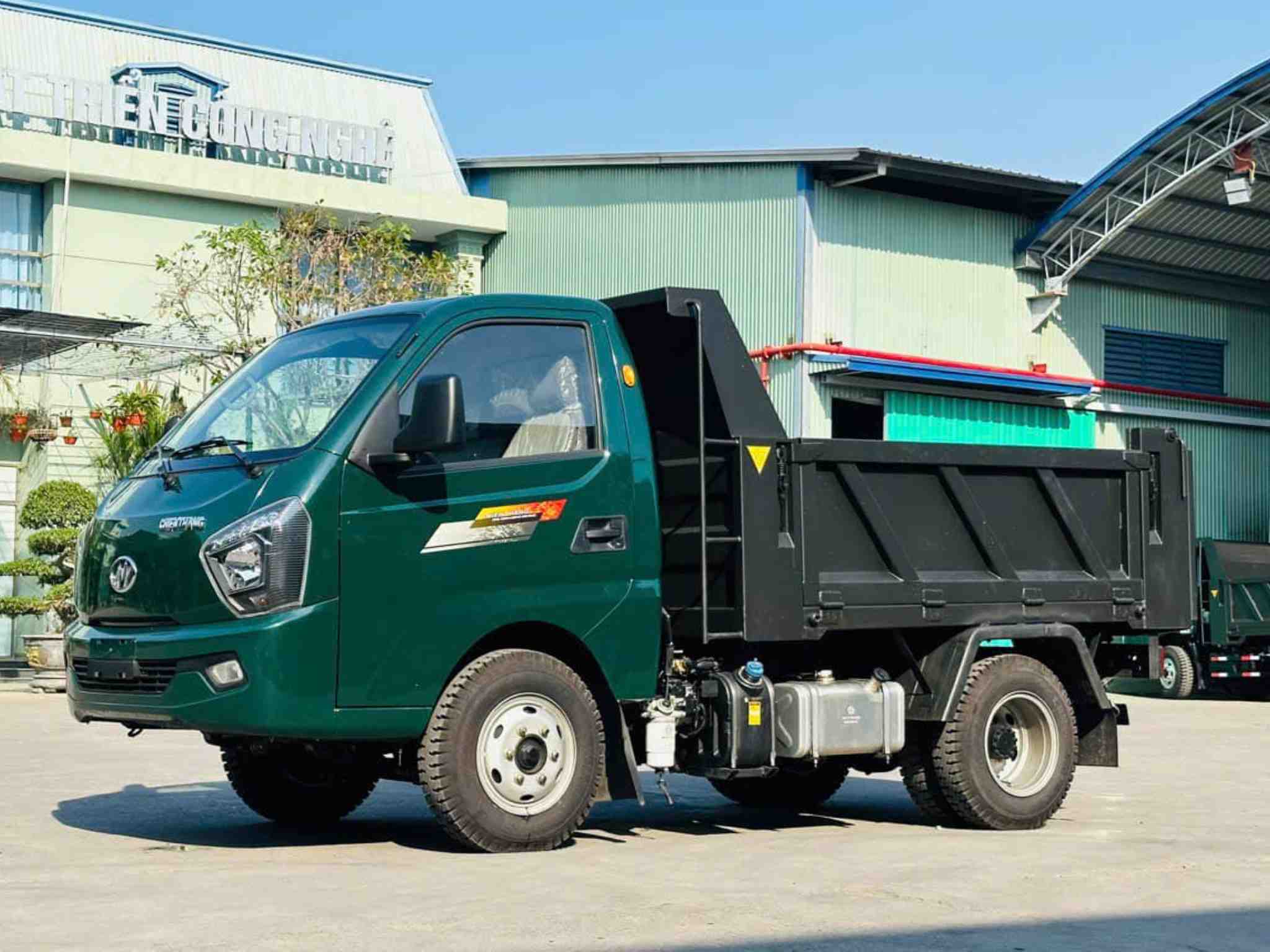 Xe Ben Chiến Thắng 3T2 Mới Nhất - Thùng 2.6M3 Lớn Nhất Phân Khúc - Xe ...